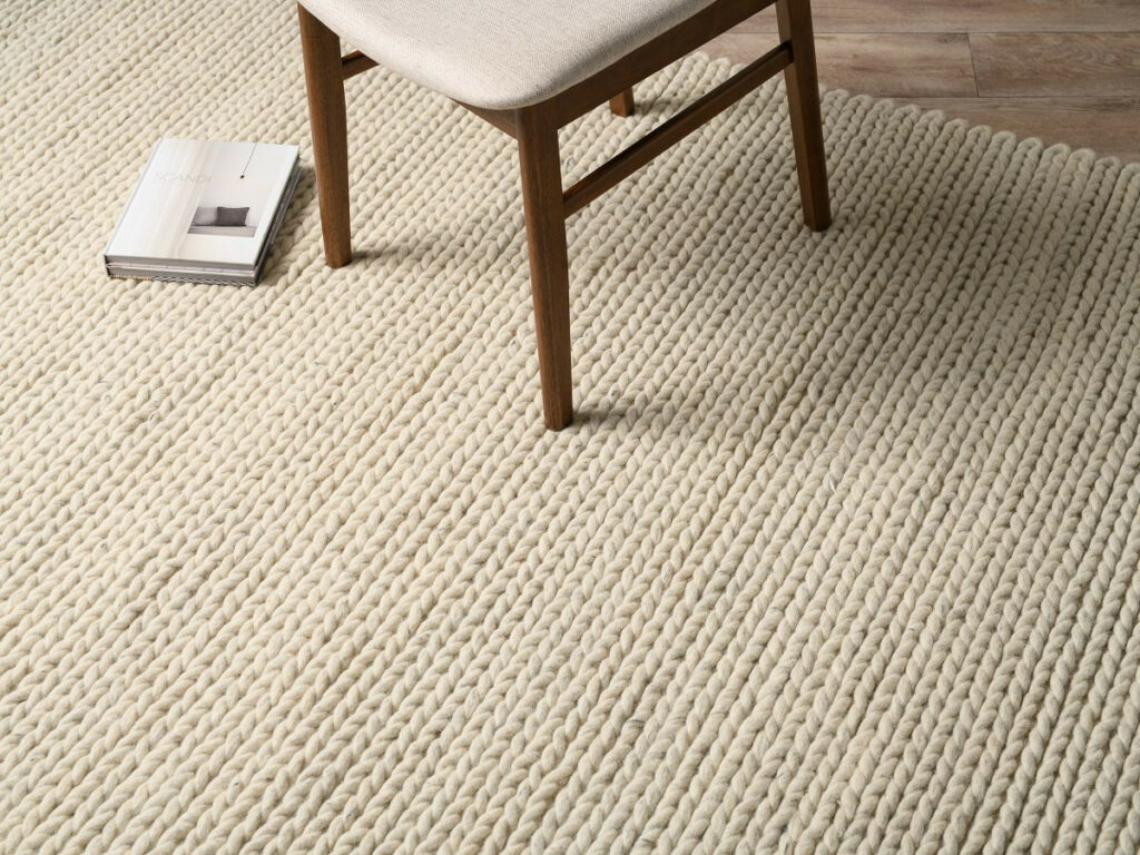 How to Clean a Braided Wool Rug at Home | Blog
